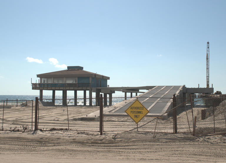 Bob Hall Pier construction delayed until February 2026