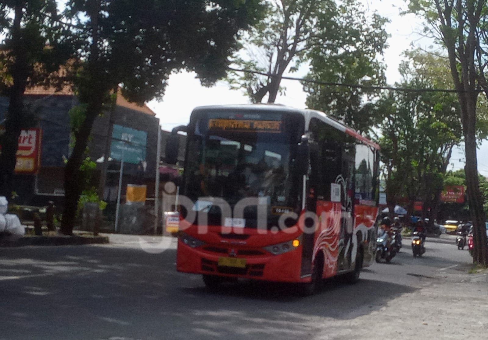 Transaksi QRIS Tap Hadir di Bus Trans Metro Dewata & Sarbagita, Cepat ...