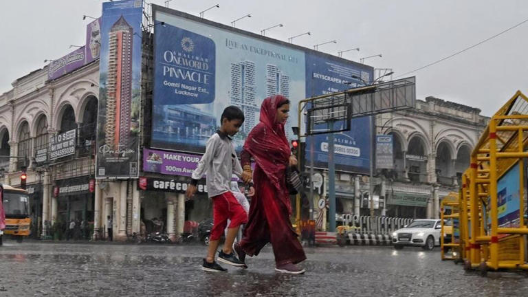 School holiday today update: All schools in UP's Lucknow shut today ...