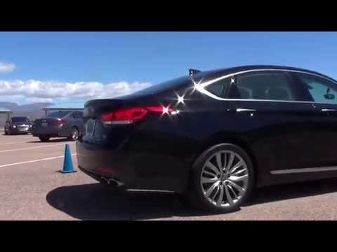 Sistema de maletero inteligente del Hyundai Genesis 2015