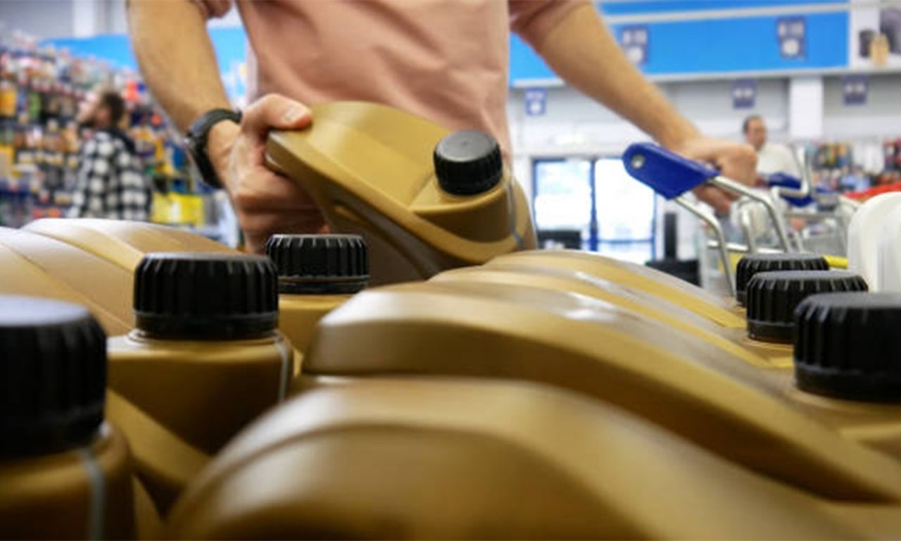 ¿Cómo elegir el tipo correcto de aceite para tu motor?