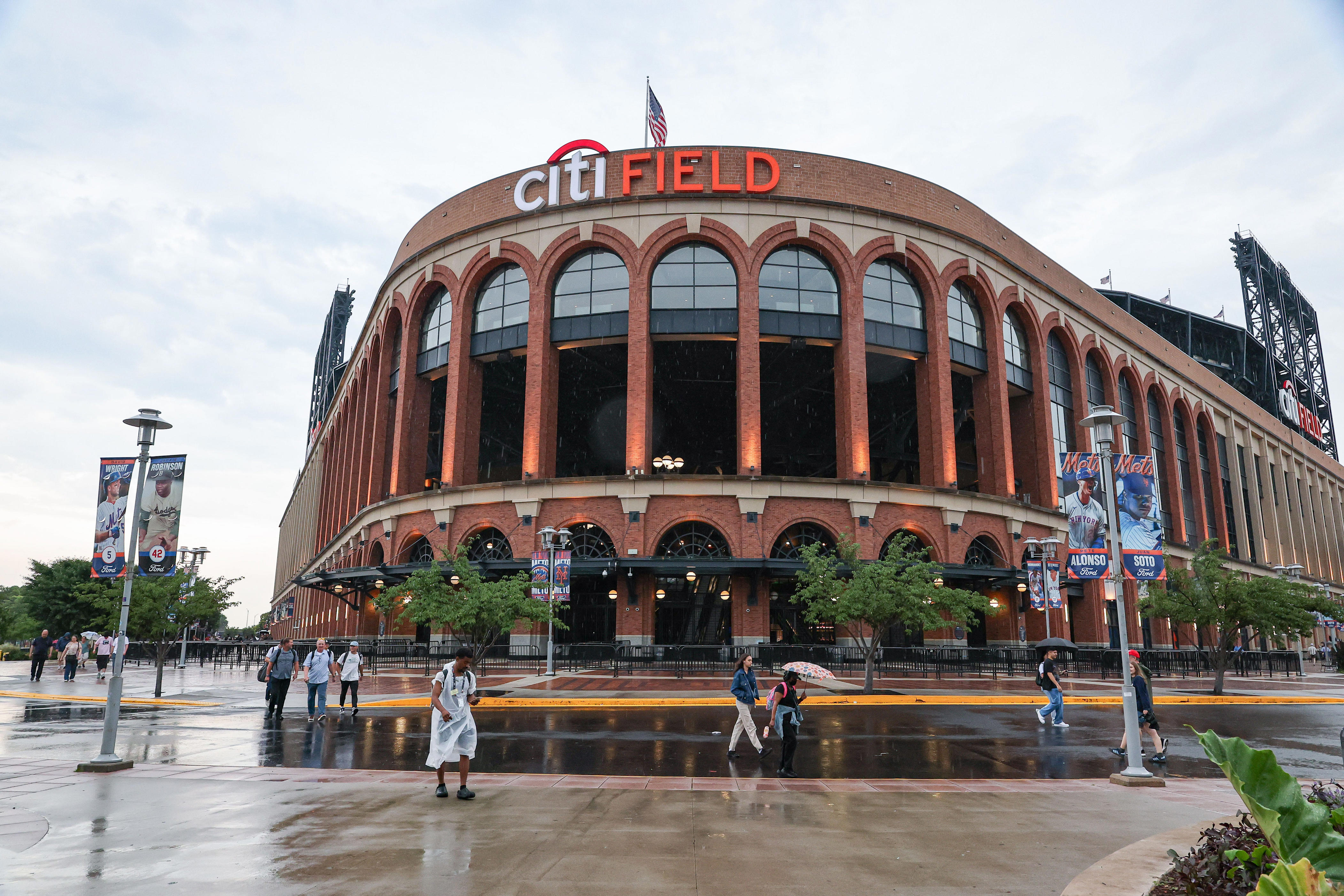 Mets announce start time for Wednesday game vs Braves after rain delay