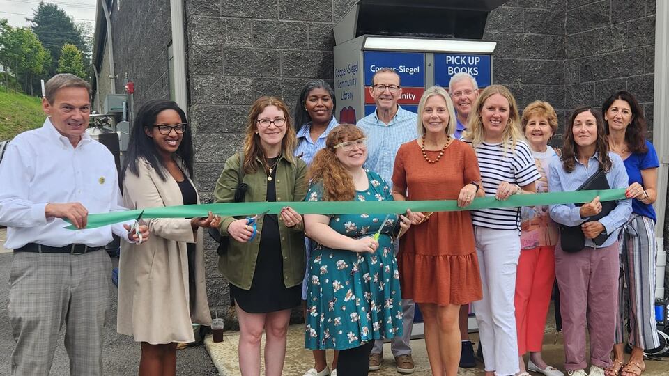 2 local libraries introduce new book pickup lockers to expand public ...