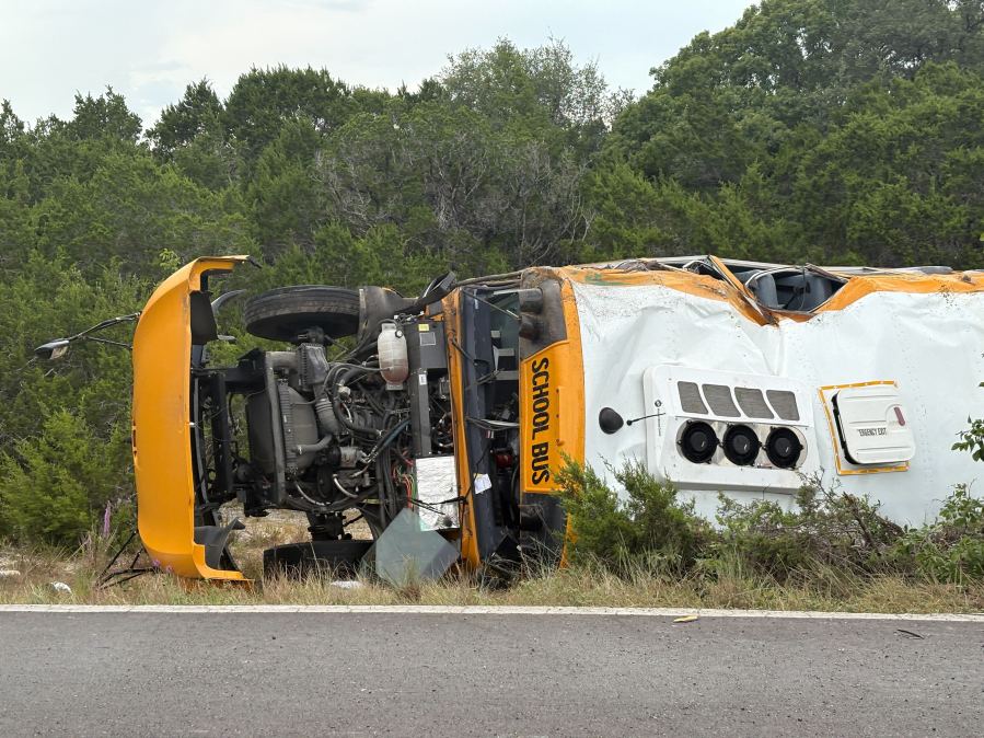 Leander ISD bus driver ticketed, charges ‘not warranted’ after rollover ...