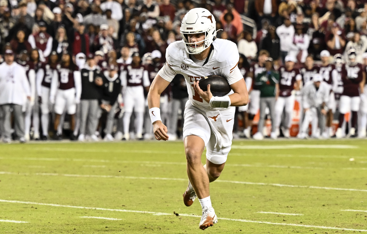 Arch Manning's jersey number at Texas pays homage to a former No. 1 ...