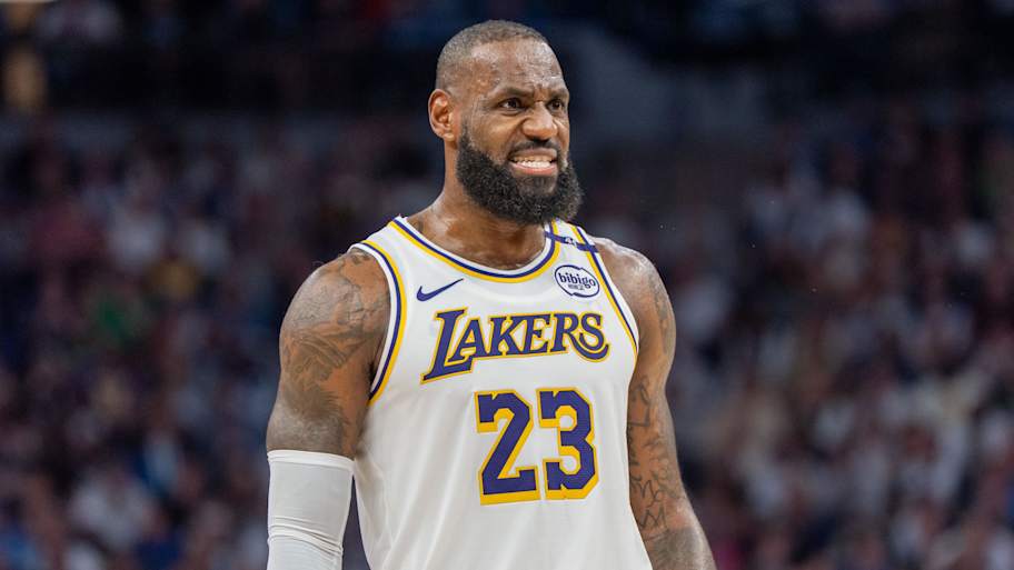 Ex-Clippers Guard Makes Controversial LeBron James Statement