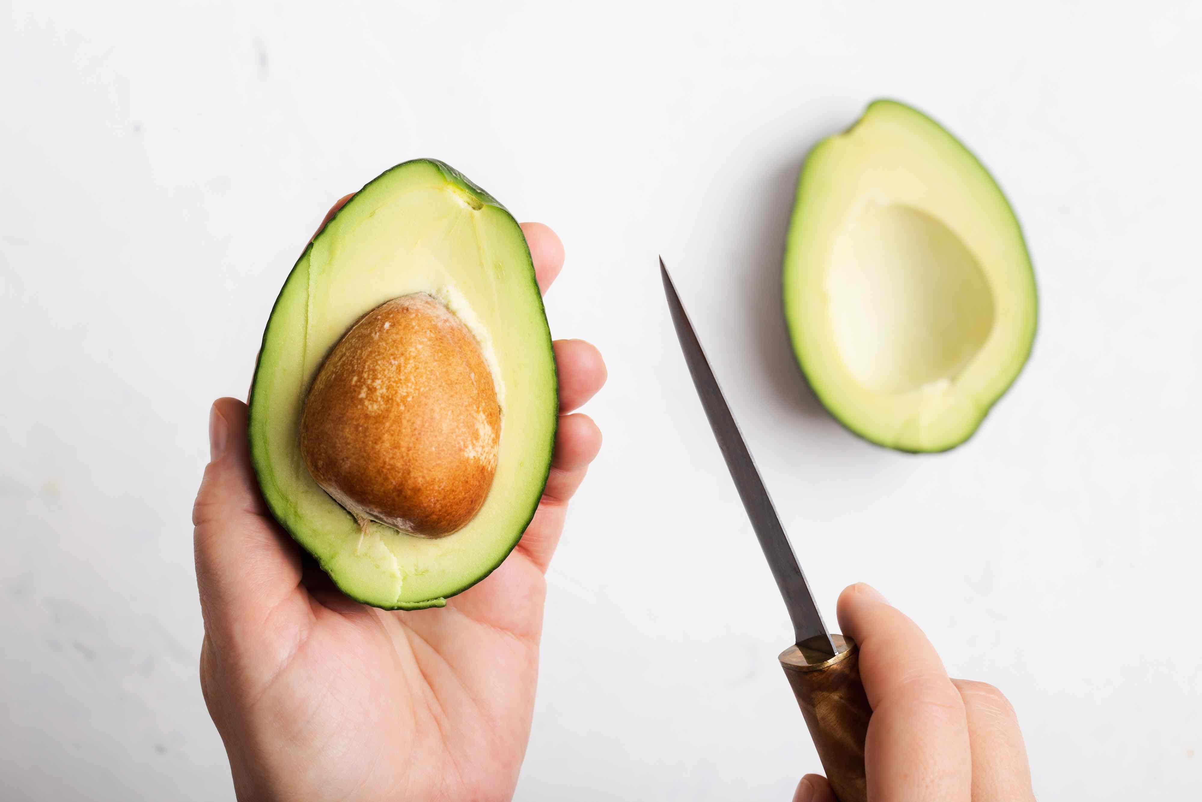 What happens to your cholesterol and sleep when you eat an avocado ...