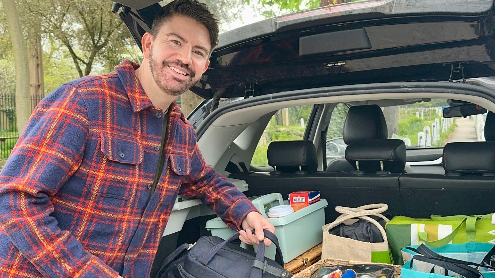 BBC Sort Your Life Out star reveals 9 holiday packing hacks that save ...