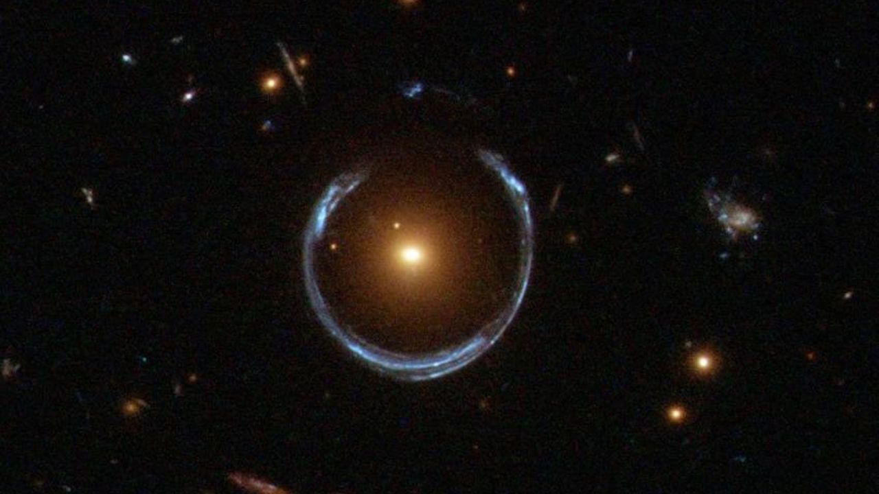 Colossal black hole 36 billion times the mass of our sun is one of the ...