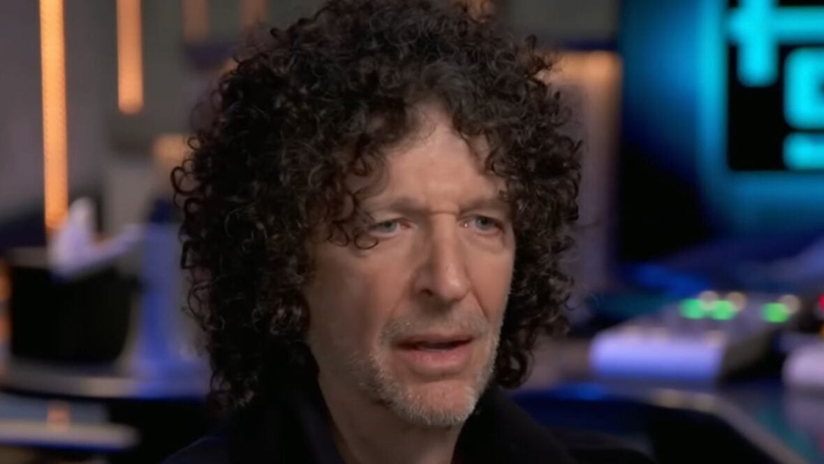Howard Stern’s Own Staffers Turn On Him Amidst Reports His Show Is ...
