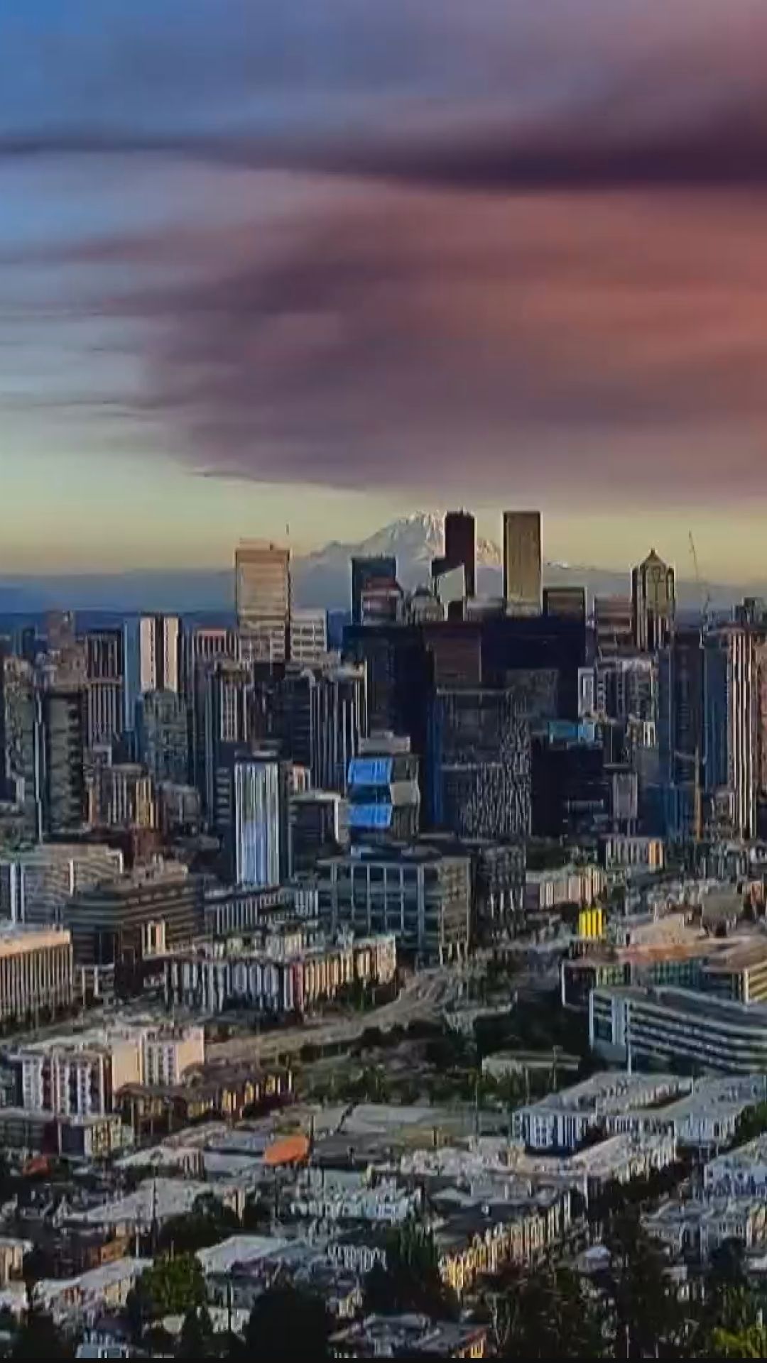 Smoke from Bear Gulch Fire creates hazy sunset across Puget Sound