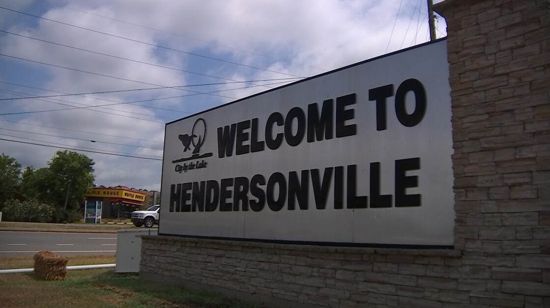 Temporary ban on building new apartments proposed in Hendersonville