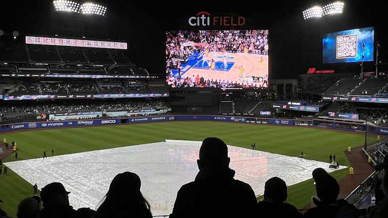 Braves-Mets start time: Rain delay and weather updates from Citi Field