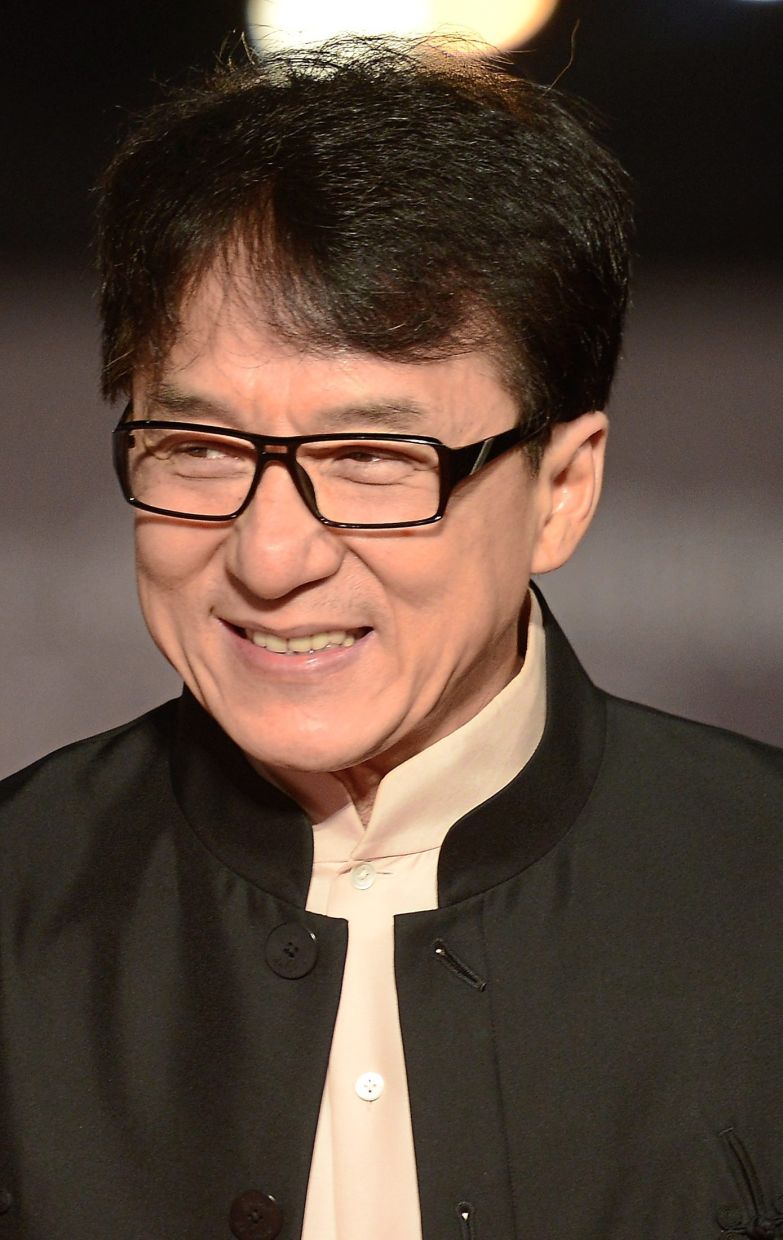 Chan jokes singing puts him above rival Hung