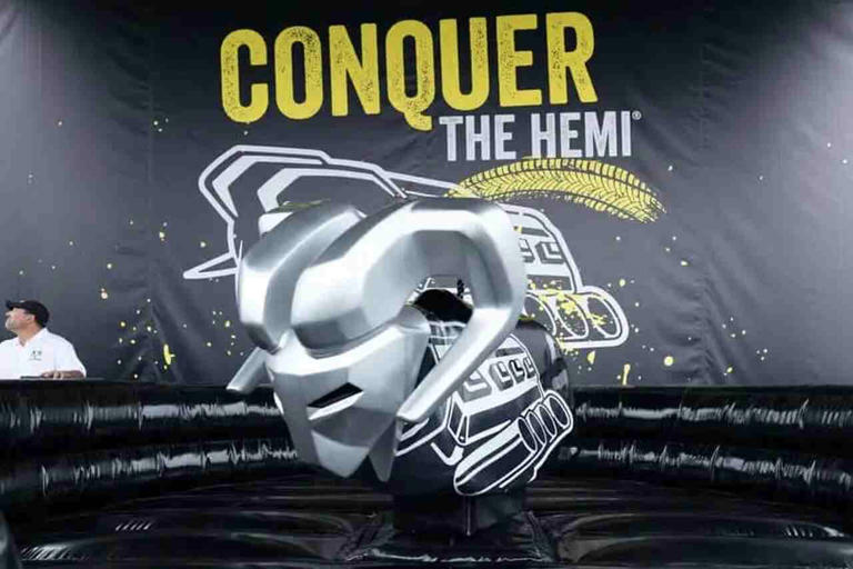 Ram vindt zijn mechanische stier en ontkent diefstal: “Het werd per ...