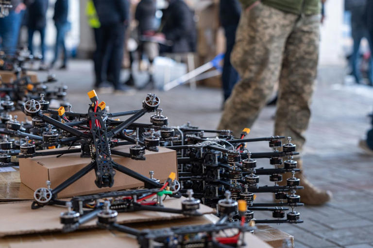 Ukrainian forces receive 1,000 FPV drones in first rapid deliveries via ...