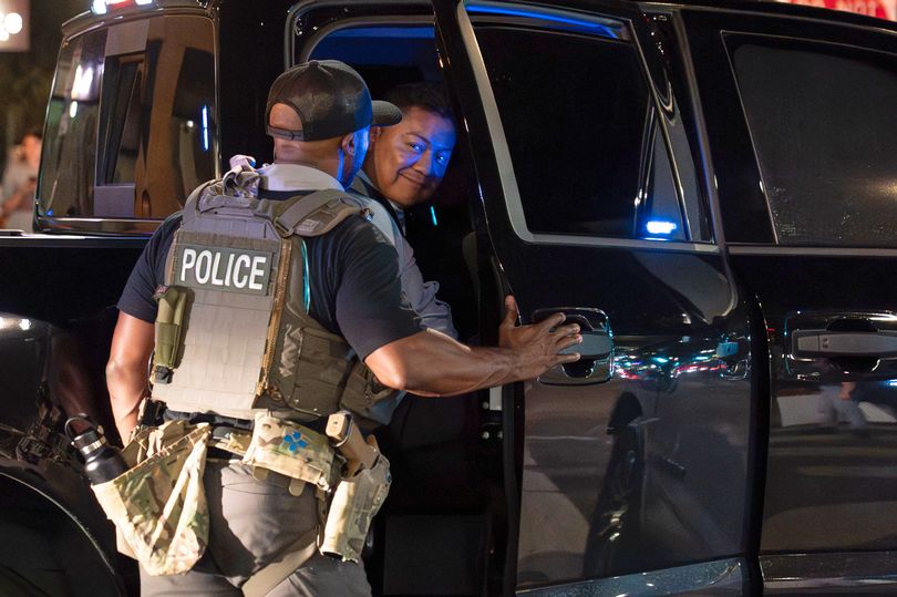 Federal agents set up checkpoints across DC as protests break out ...