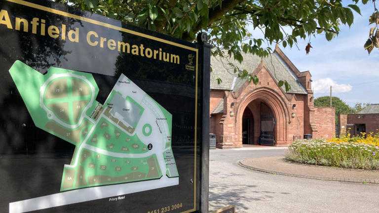 Funeral-goers angry over mourners' parking tickets