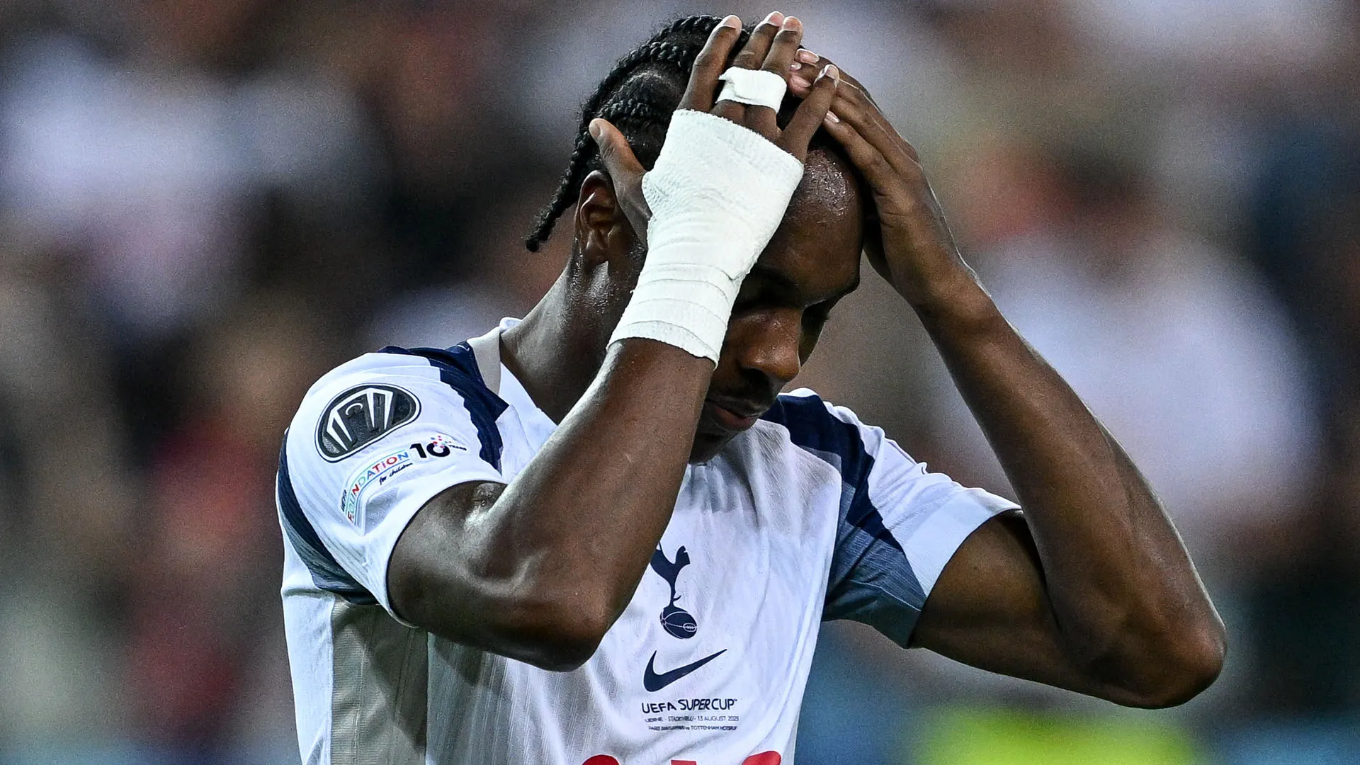 Trasferimento in vista per Mathys Tel: cambia ancora Paese. Foto