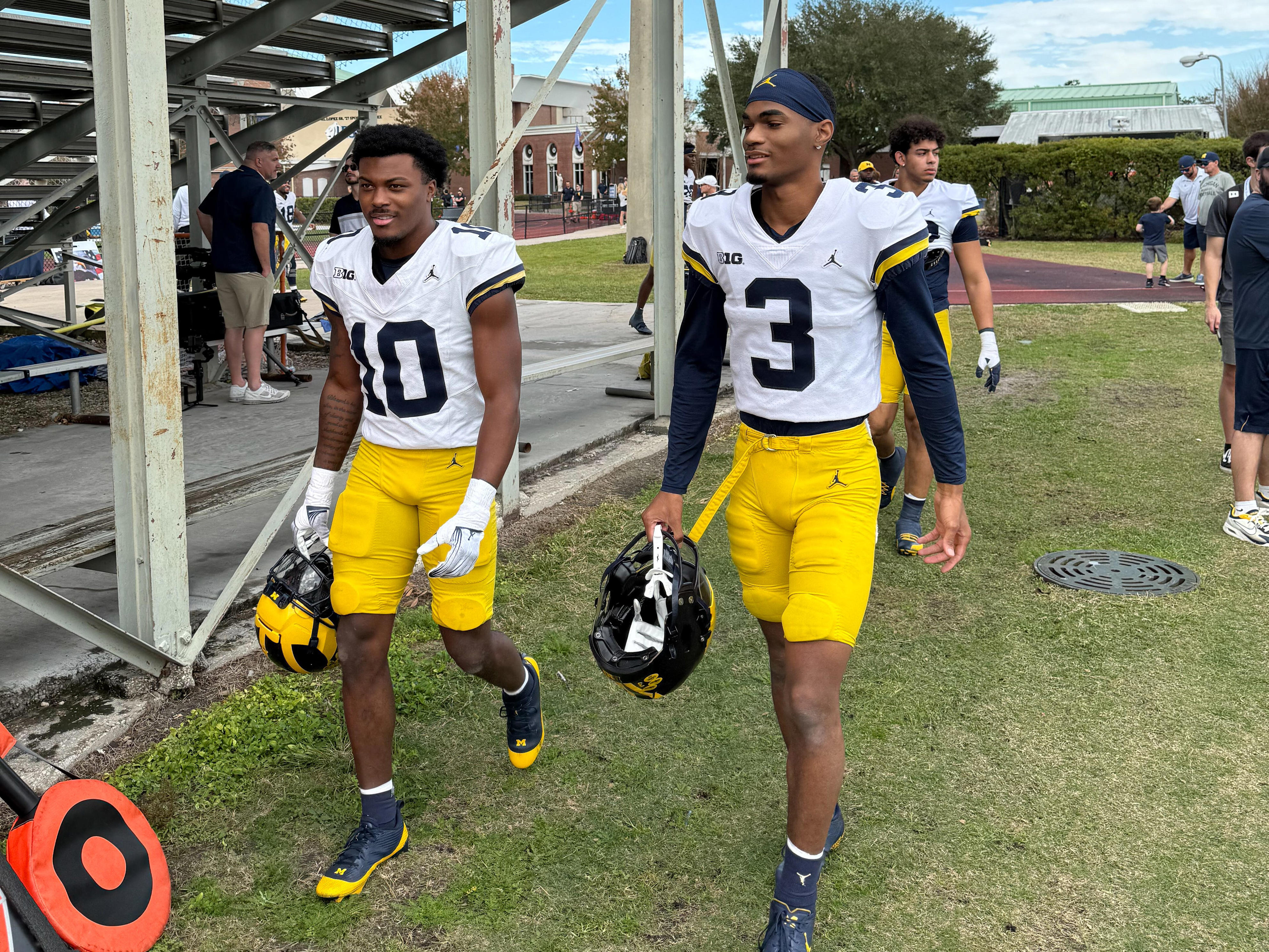 Michigan football has 3 position battles, 2 surprise standouts and 1 ...