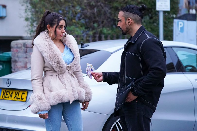 BBC EastEnders couple to reunite as they share passionate moment in ...