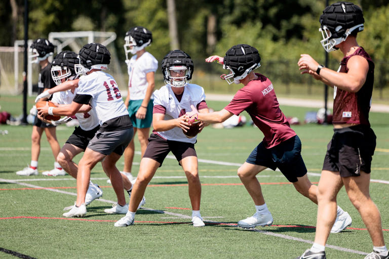 Dexter football preview: Dreadnaughts motivated by redemption in 2025