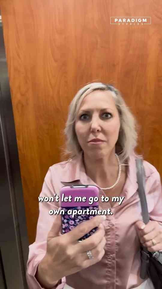 Racist Karen Caught On Camera