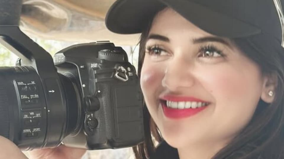 Actor Pavitra Gowda arrested after Supreme Court cancels her Bail in ...