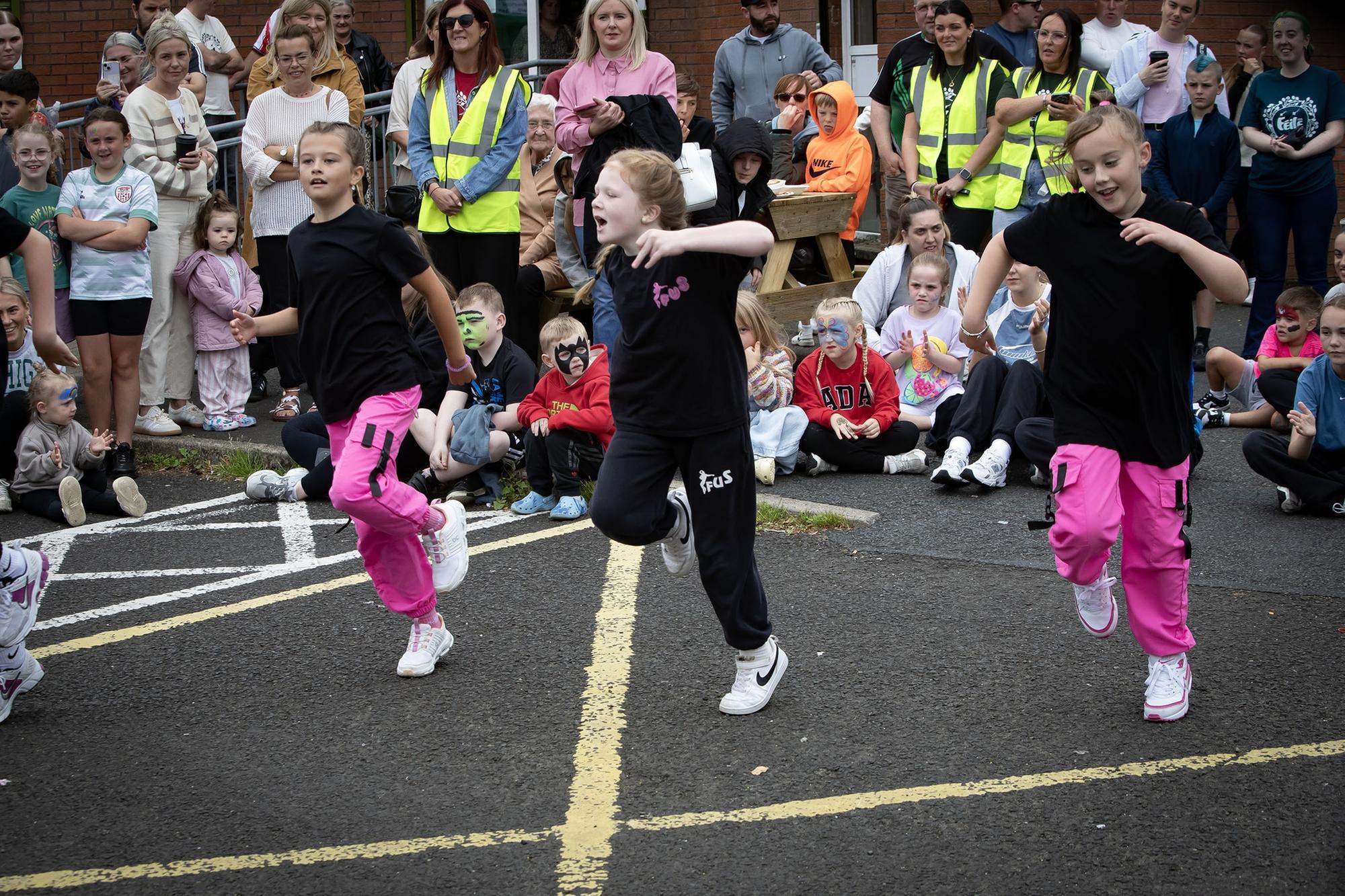 30 brilliant photographs of ‘Party in the Park’ and ‘Big Bog BBQ ...