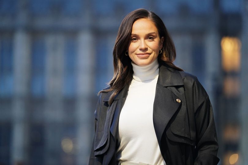 Emotional Vicky Pattison shares painful Strictly injury as she's left ...