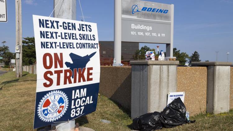'No progress' as Boeing contract negotiations resumed Monday, union says