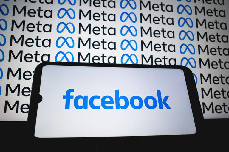 Facebook down for many as users complain about 'advanced protection ...