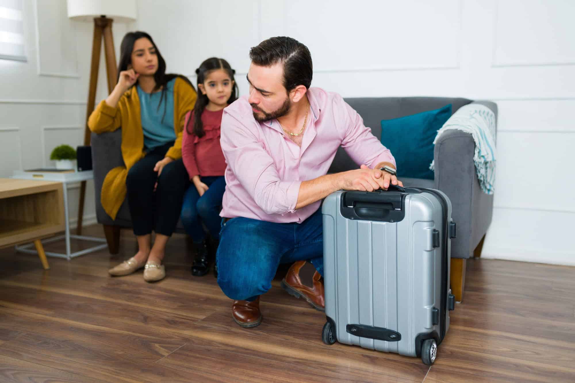 Research shows 12 things parents do that scare their kids