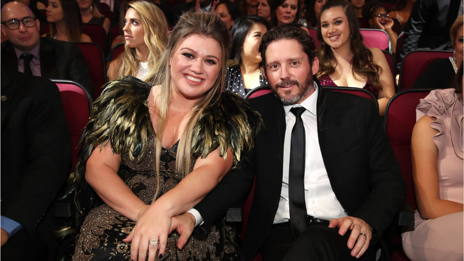 Kelly Clarkson pulls out of Texas fundraising concert after ex-husband ...