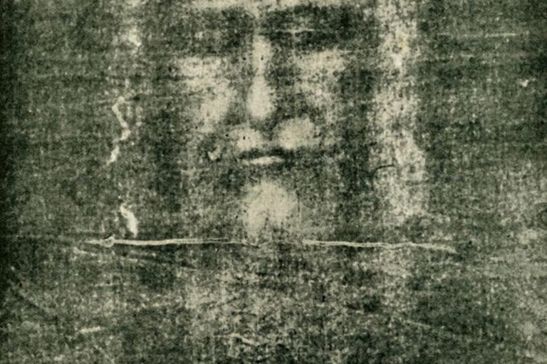 Shroud of Turin scientists claim 'divine blood' proves 'overwhelming ...