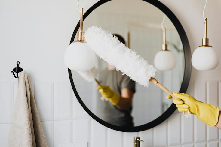 How to Deep Clean Your Bathroom: A Step-by-Step Guide to Bathroom Cleaning