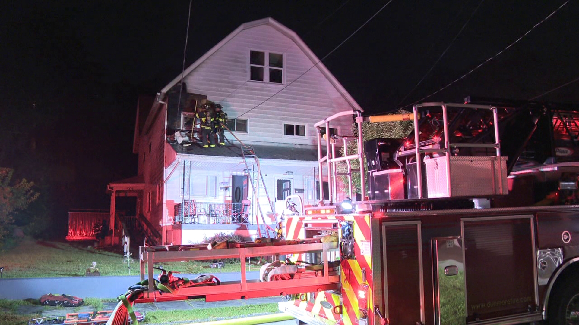 4 displaced after overnight fire in Dunmore