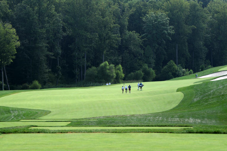 BMW Championship updates: Robert MacIntyre makes six straight birdies ...