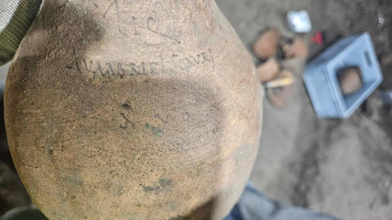 The eerie remains of Pompeii seem untouched. But new findings reveal a ...