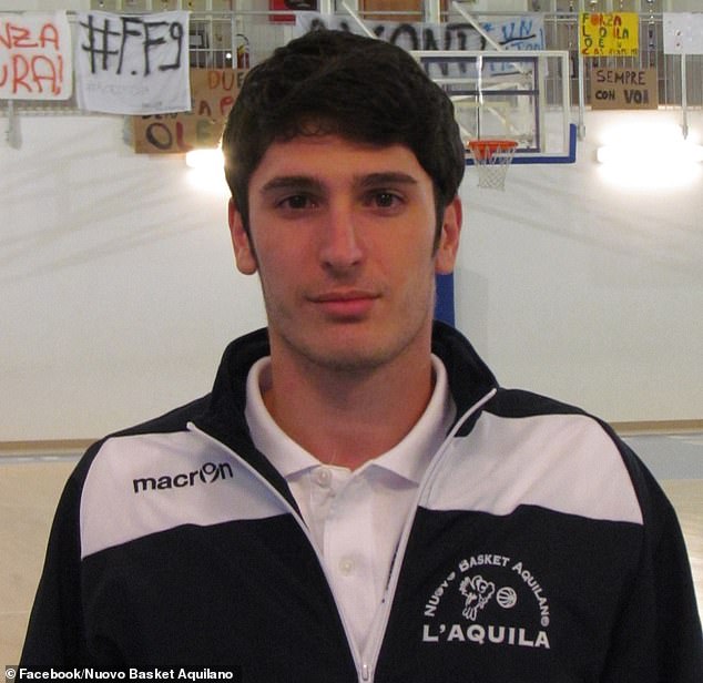 Italian Oasis fan dies in his hotel room hours before he was due to see ...