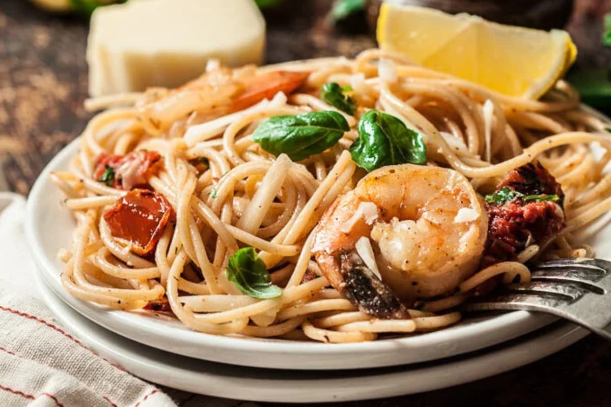13 basil recipes that bring a little green magic to the table