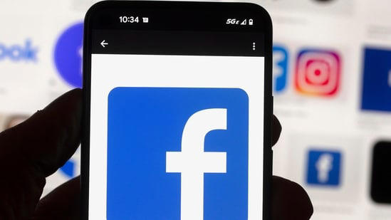 Is Facebook down? Users swarm X as outage reported in major US ...