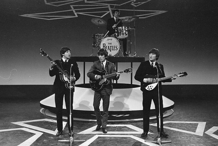 Backstage Battles That Killed These 10 Famous Bands