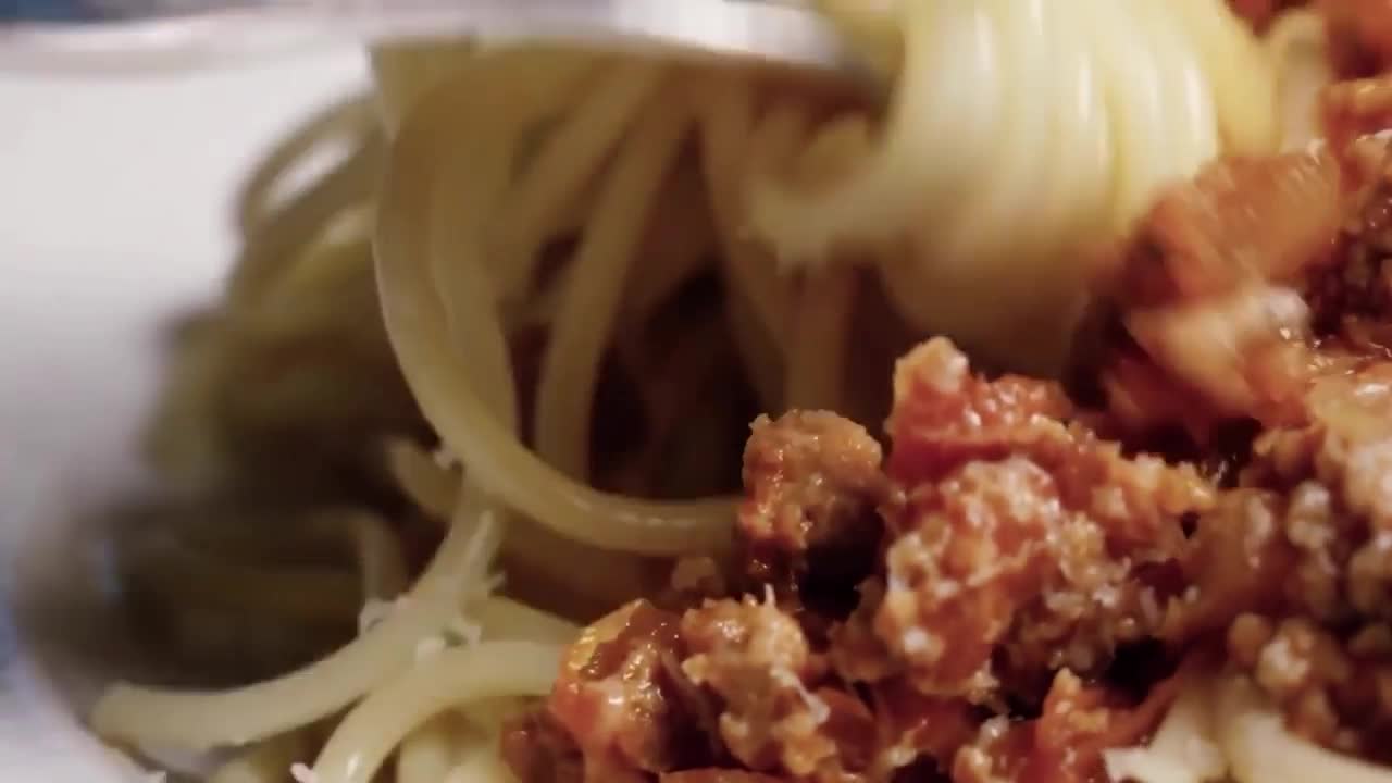 A Look Inside Giada De Laurentiis And Bobby Flay's Relationship