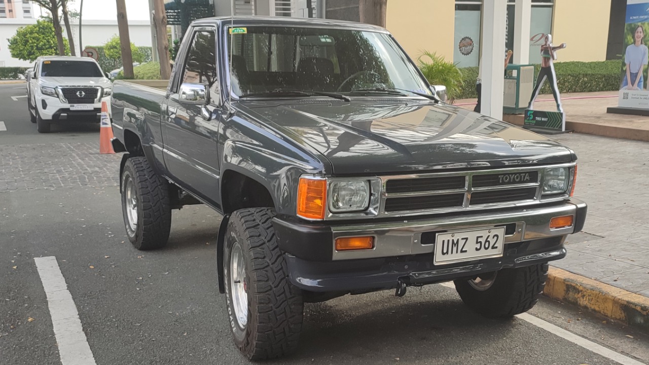 6 pickup trucks mechanics call “indestructible”