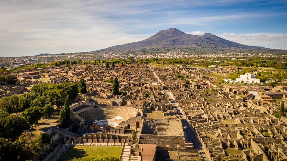 The eerie remains of Pompeii seem untouched. But new findings reveal a ...