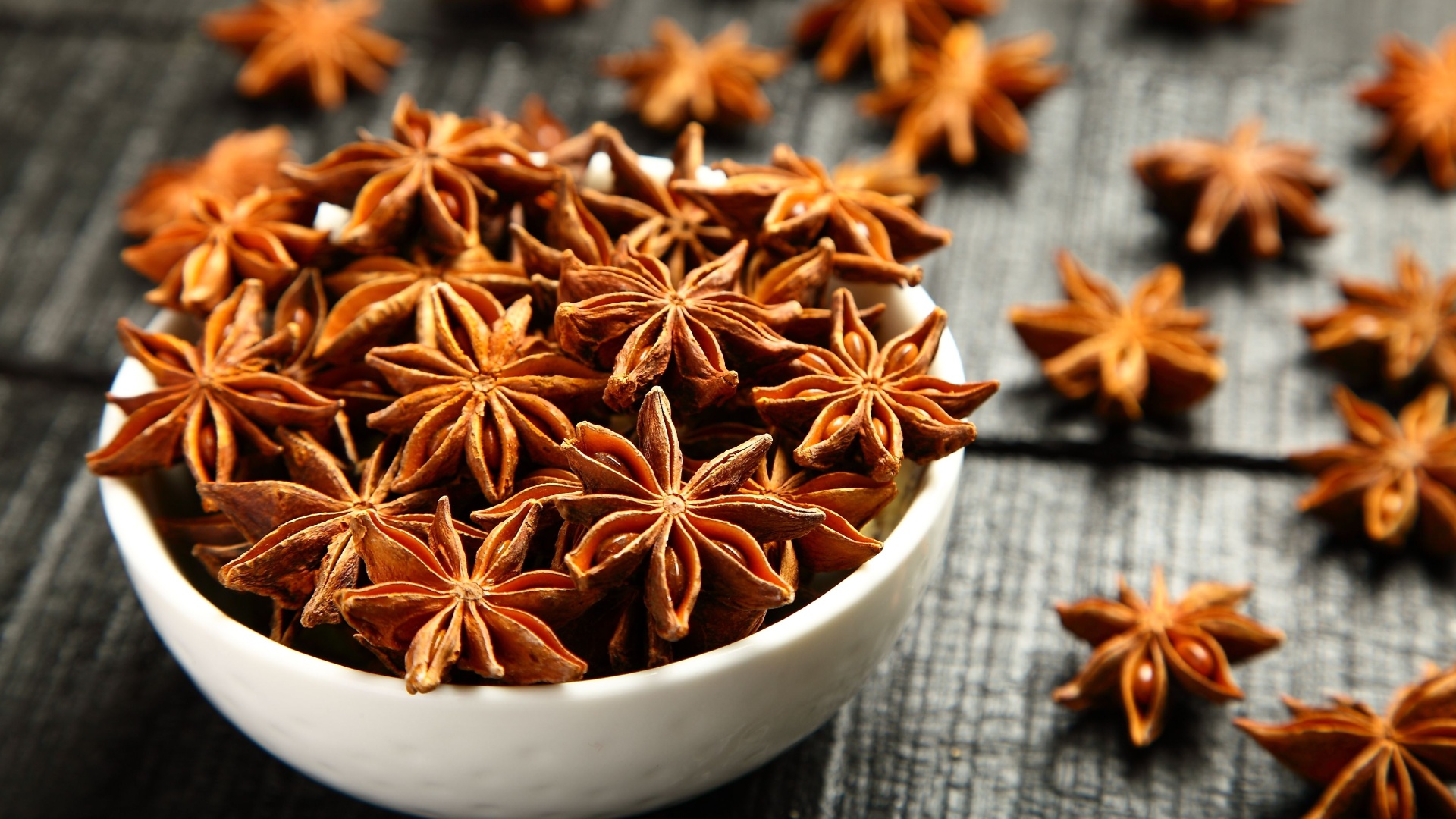 13 Everyday Store-Cupboard Ingredients Worth Adding To Any Meal