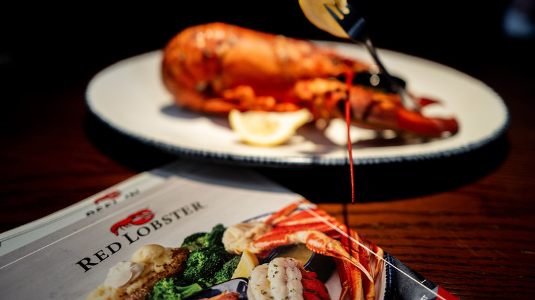 You Can Get Red Lobster's Seafood Boil For Cheaper Than You Think (With ...