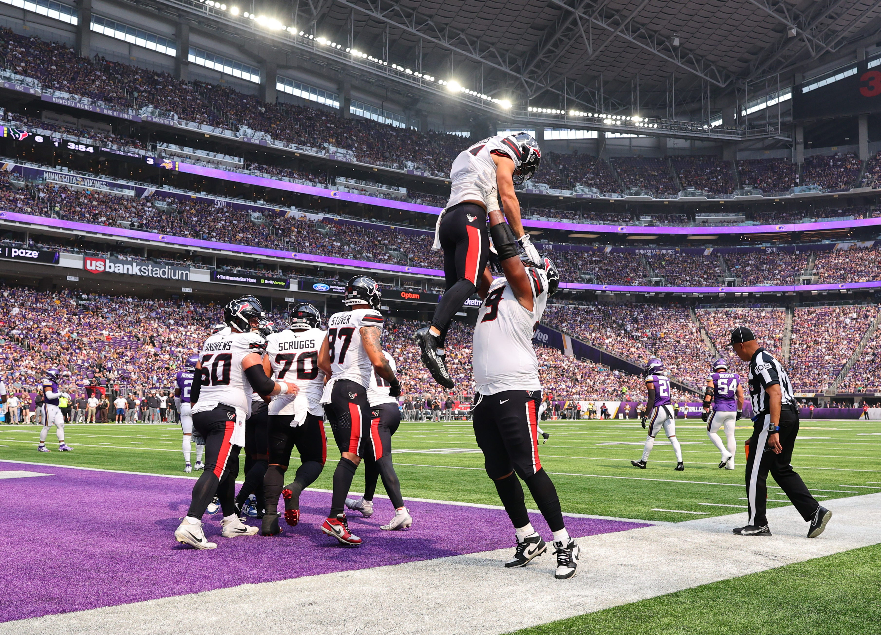 Houston Texans News: Texans OC to decide where he’ll call plays from