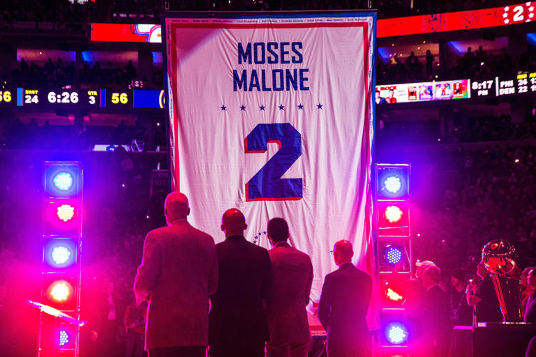Julius Erving envisions 'great farewell tour' for LeBron James